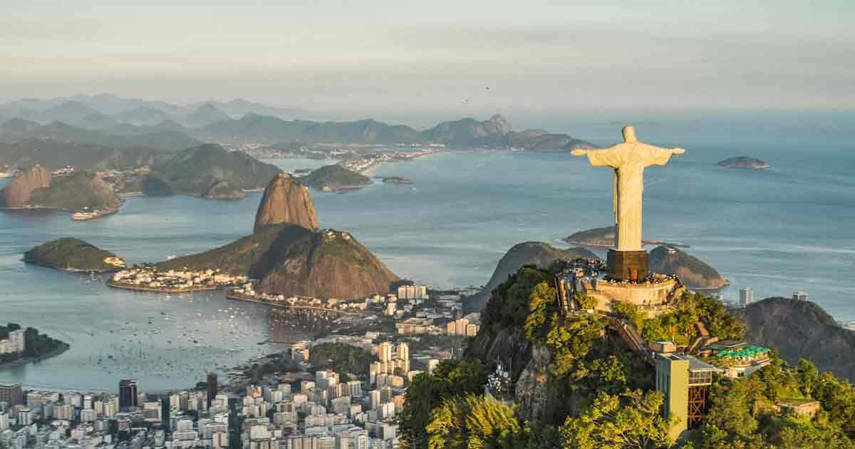 Carnaval de Rio 2026 : immersion dans un Brésil en fête